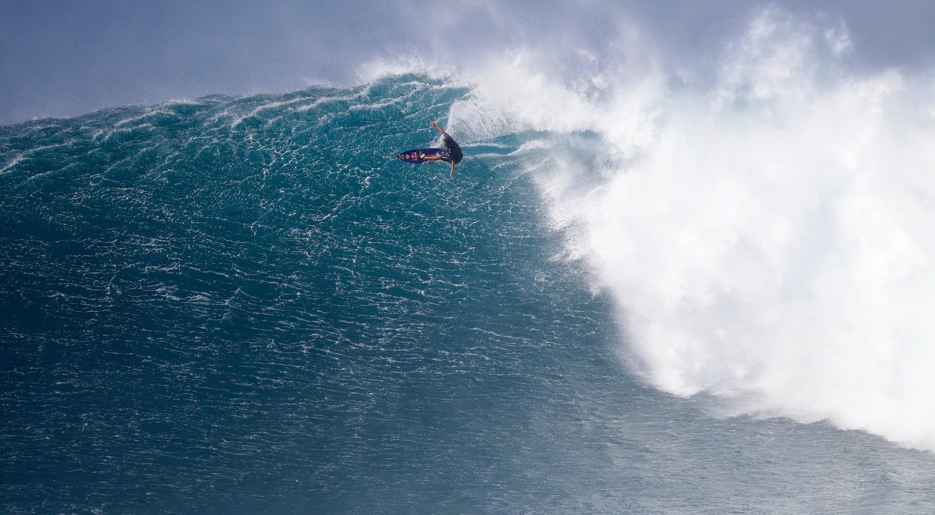 Red Bull Big Wave Awards rozdali prestižní ceny za krocení XXL vodních obli